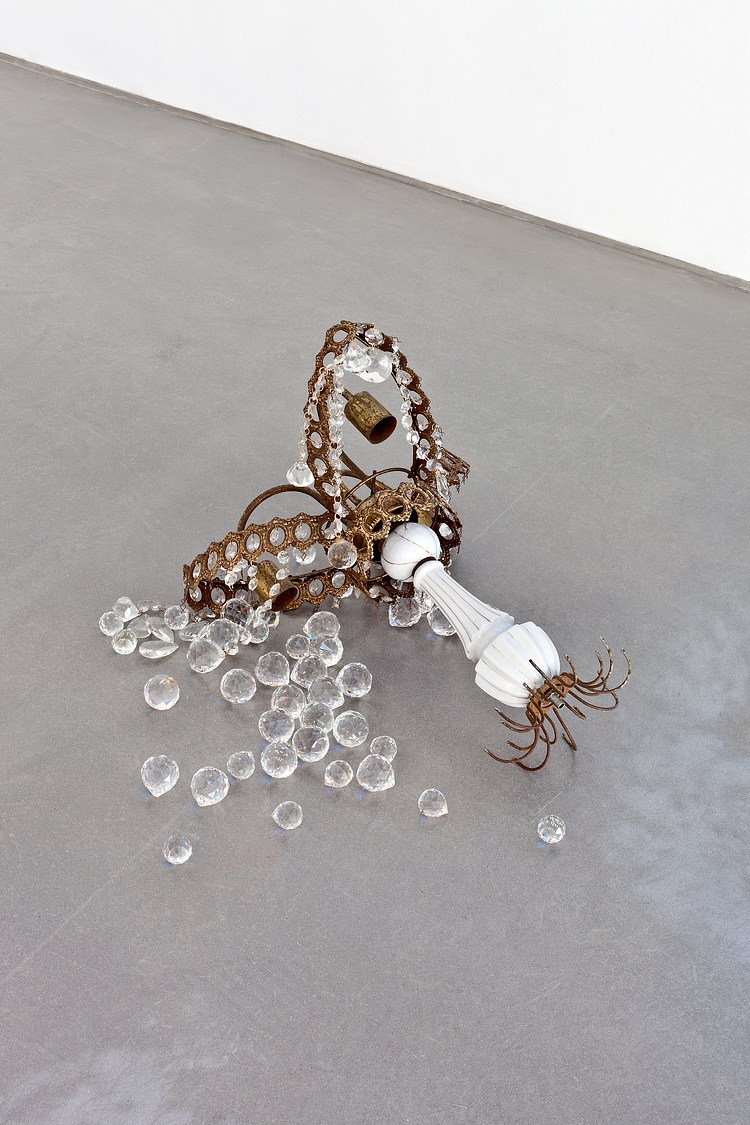 Ade Darmawan | Contemporary Art Library