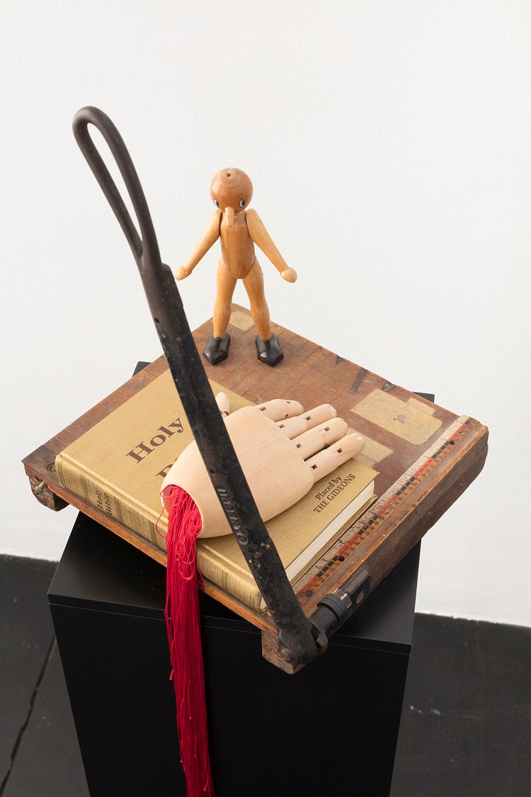 Danny McDonald | Contemporary Art Library