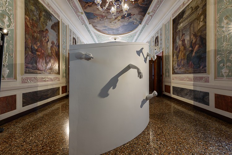 Marco Manzo, Elsie Wunderlich at Pavilion of Guatemala, Venice ...