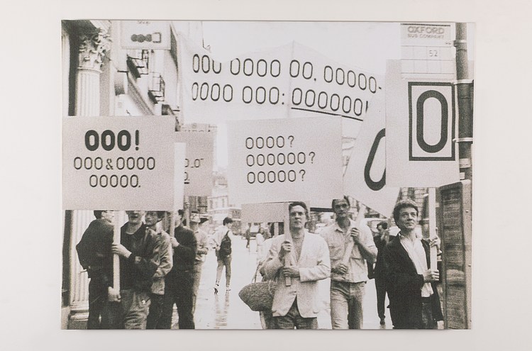 Endre Tót | Contemporary Art Library