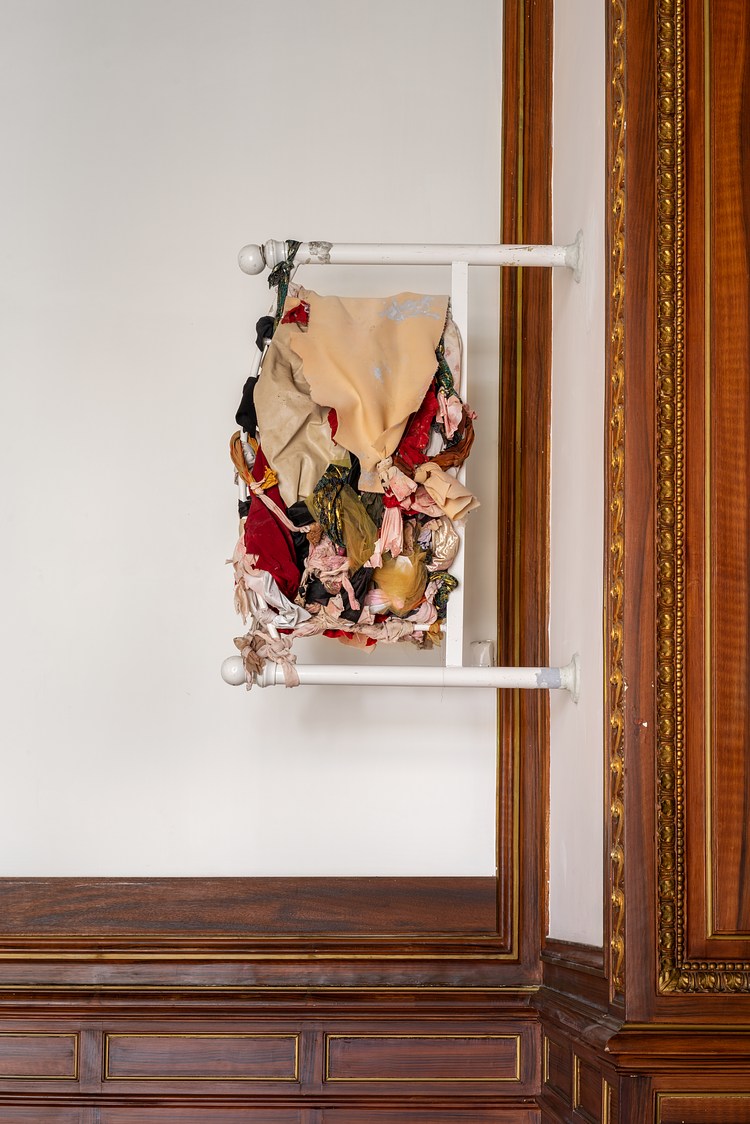 Ser Serpas | Contemporary Art Library