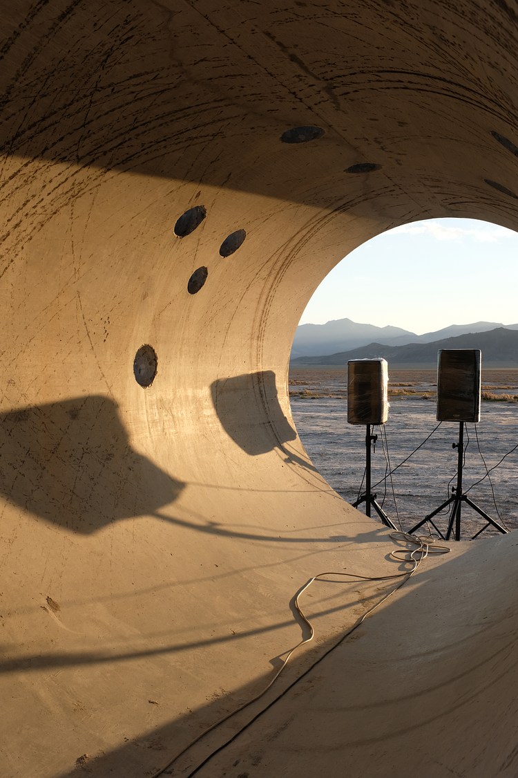 Nancy Holt | Contemporary Art Library