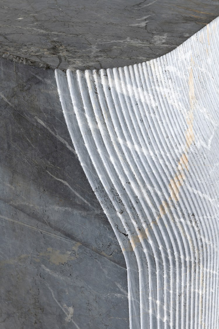 Trisha Donnelly at Air de Paris | Contemporary Art Daily