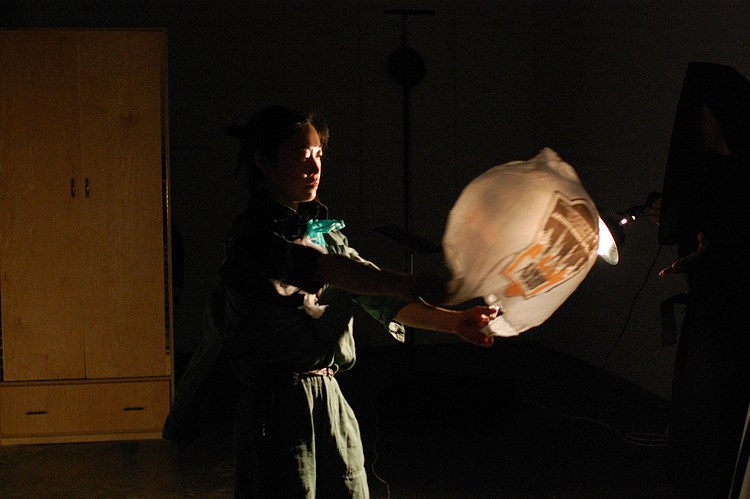 Momus | Contemporary Art Library