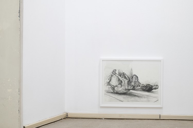 No sleeper seats, that's a mattress at Cherry Hill, Cologne ...