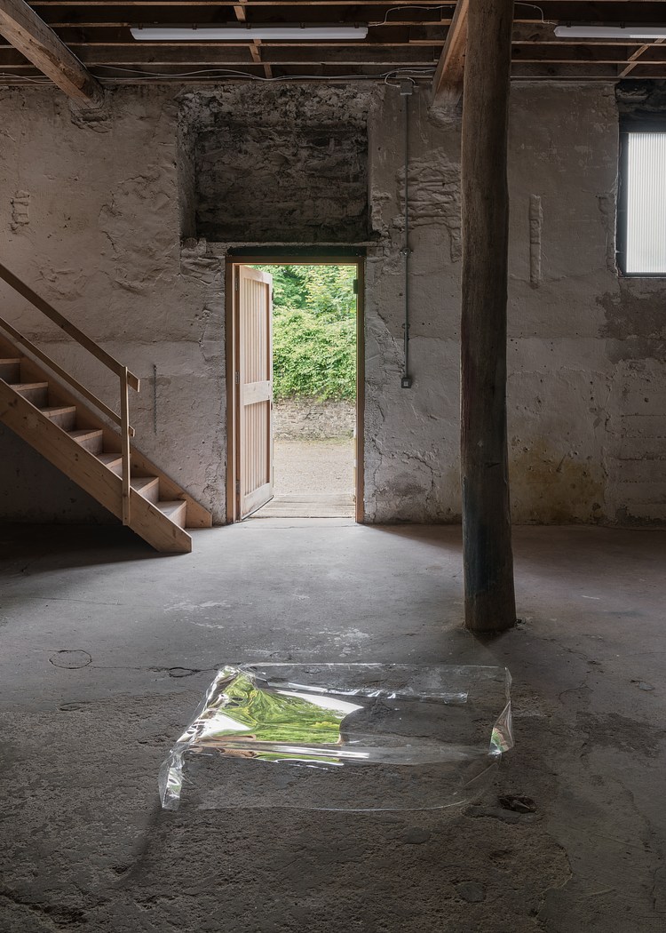 Anne Tallentire | Contemporary Art Library