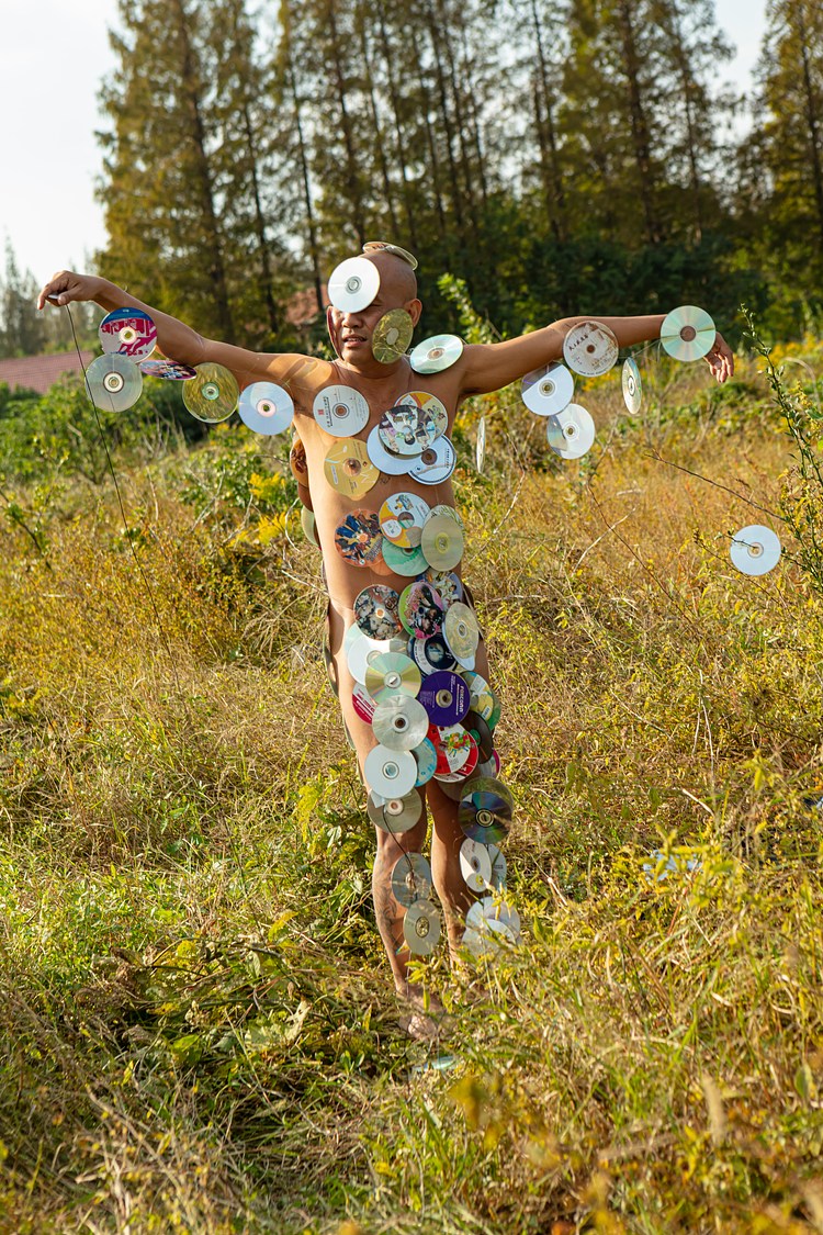 Hu Xiang Qian | Contemporary Art Library