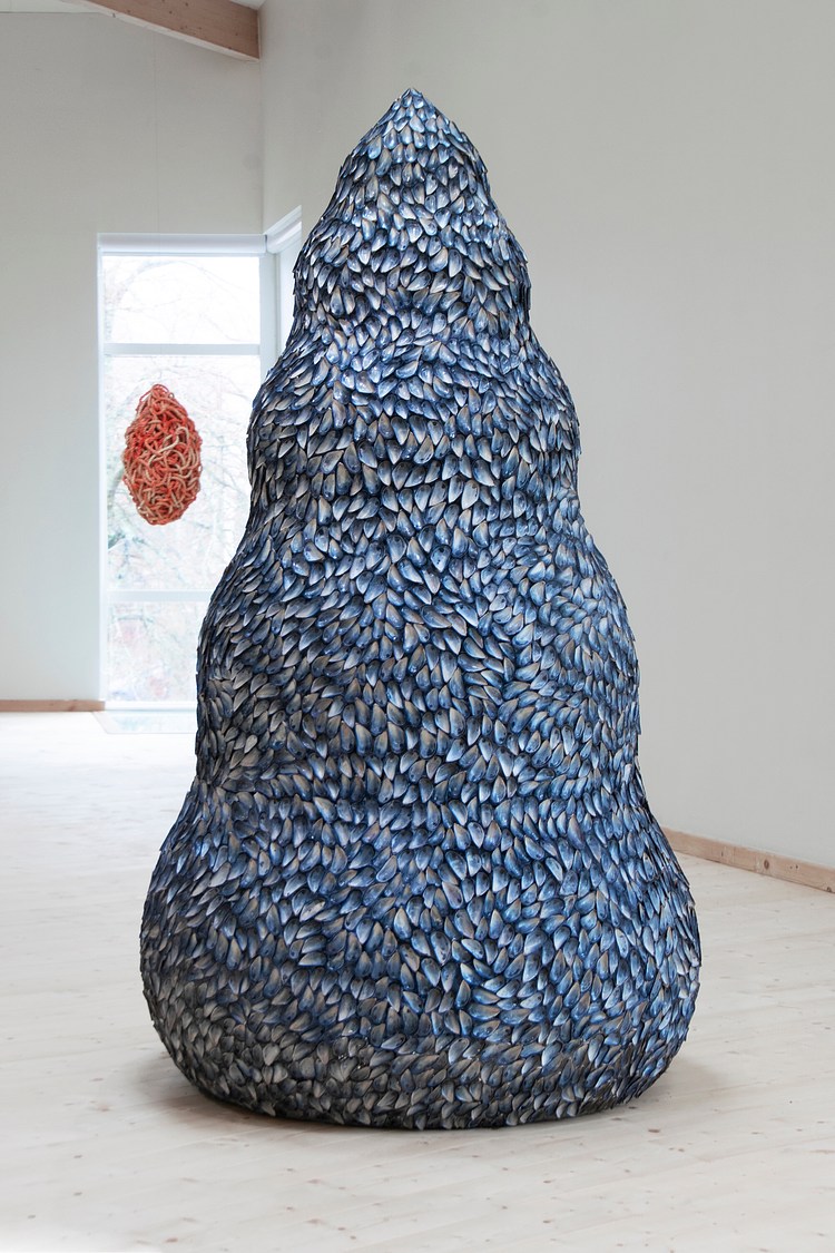 Anastasia Savinova | Contemporary Art Library