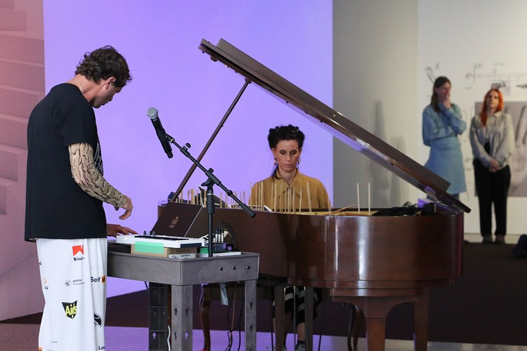 Artspace Aotearoa | Contemporary Art Library