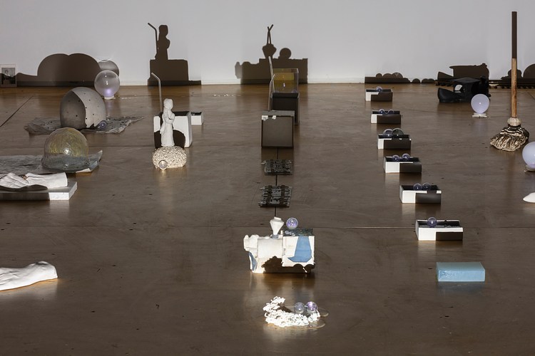 Cici Wu | Contemporary Art Library